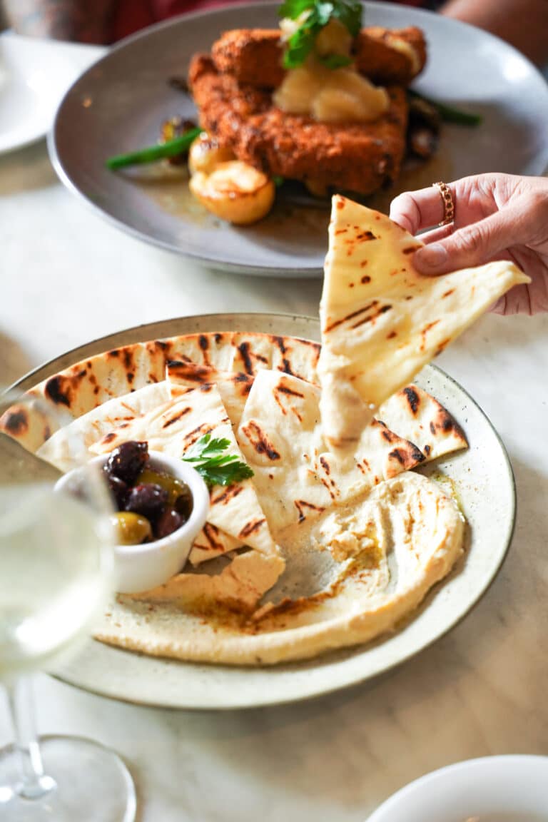 Food & Drink - Caxton Hotel