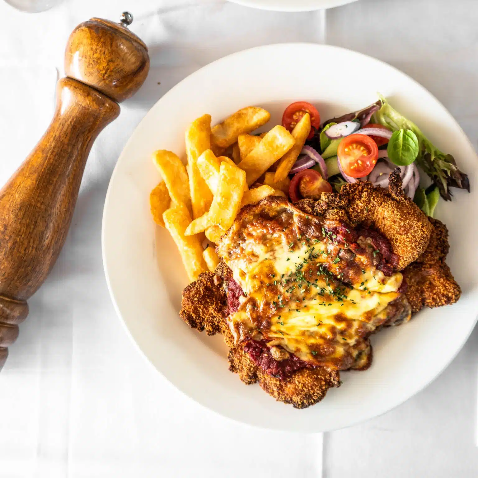 Street Café - Caxton Hotel